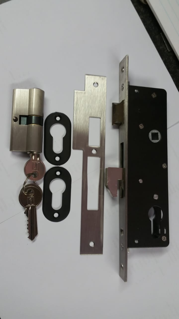 Hook Lock with Latch 35BS with 65mm Euro Cyl | Premium Aluminium